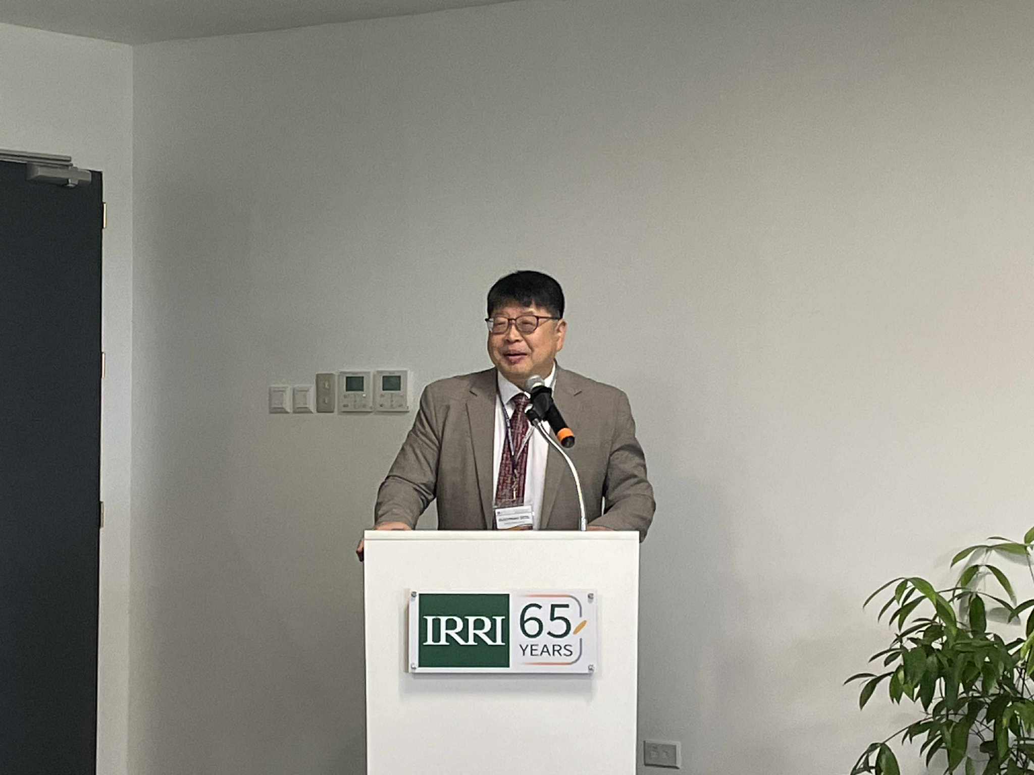 IRRI and AFACI Member Countries Begin Scaling Stress‑Tolerant Rice Across Asia | International ...